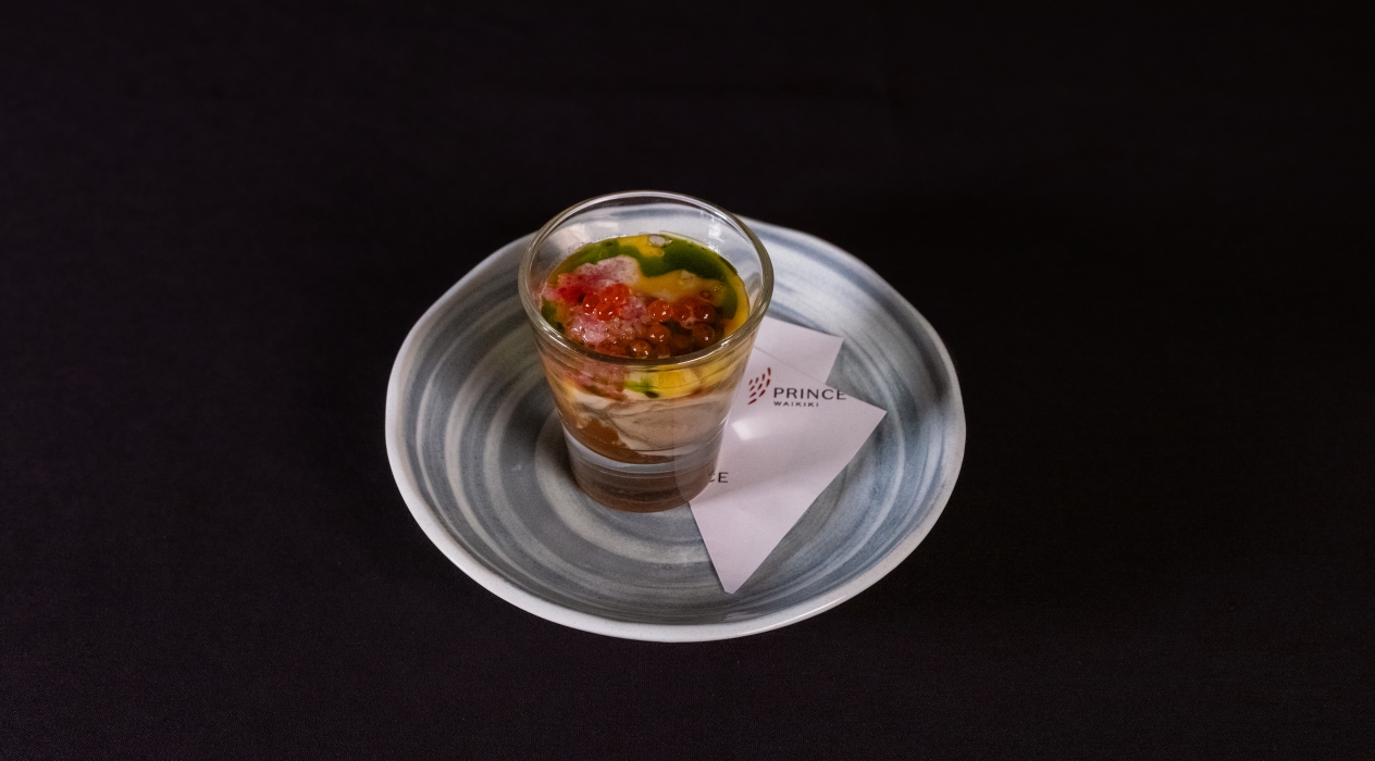 100 Sails Restaurant & Bar | Prince Waikiki